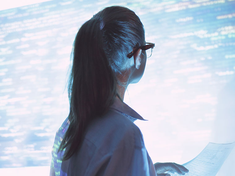 Siew Hong Teoh - UCLA Anderson Review